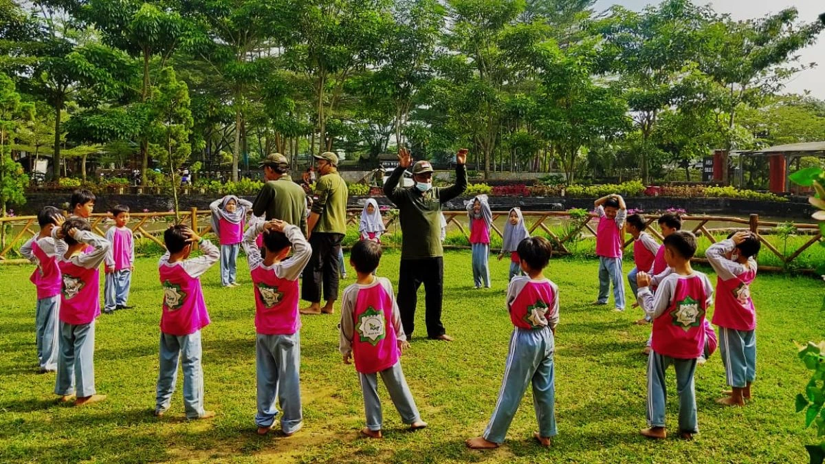 10 Ide Menarik Permainan Team Building untuk Anak, Pasti Seru!